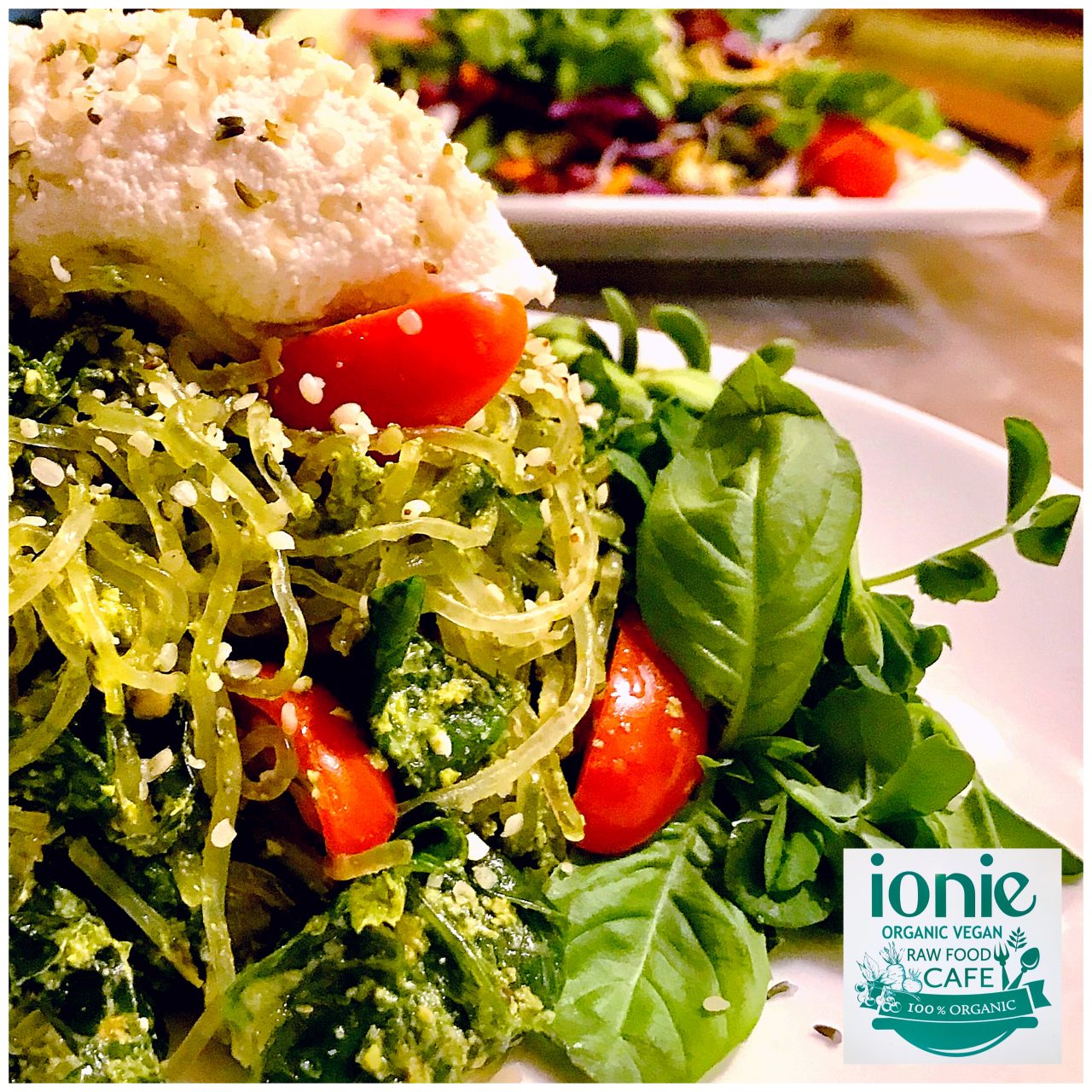 ionie | Living Food & Tonics